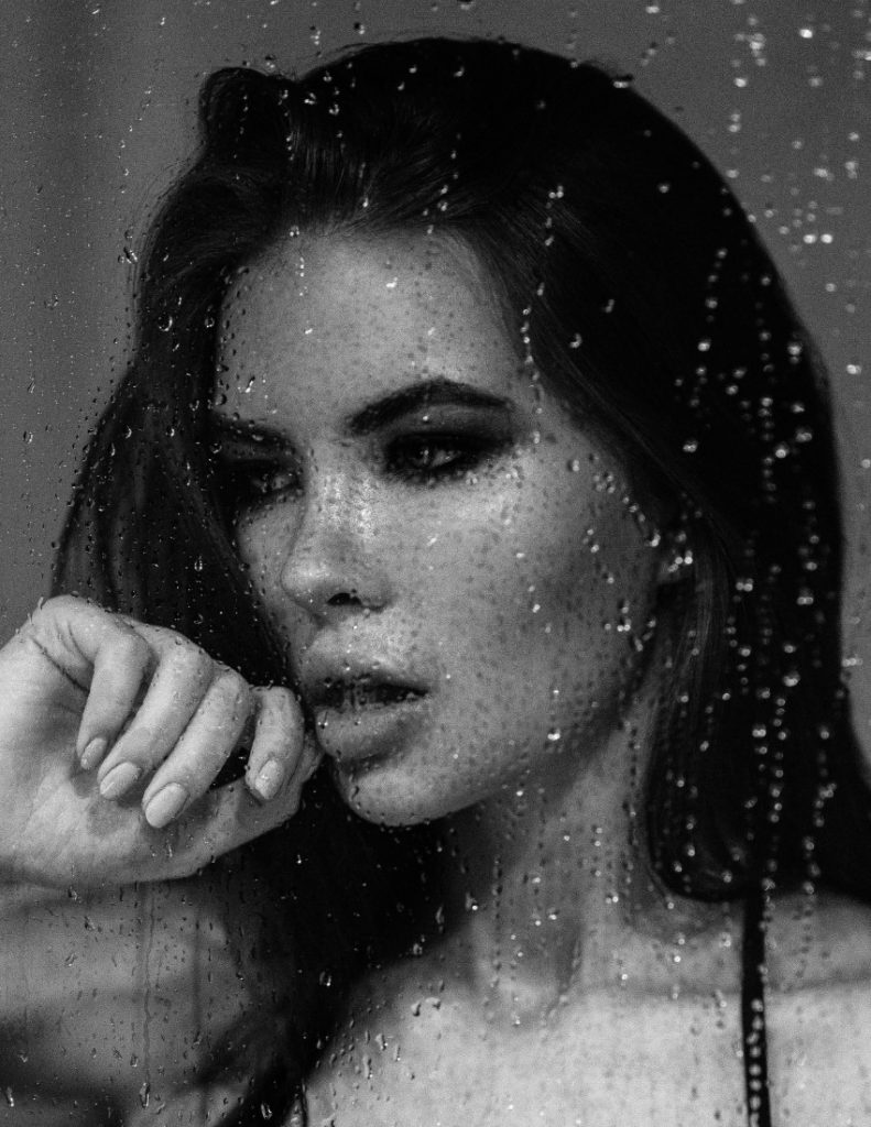 Katrin Levkina & Elena Kunitcyna - Last Straw | Boudoir Photography Galleries - Boudoir Inspiration